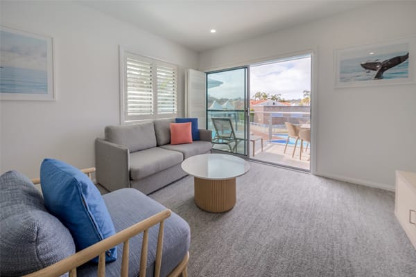 Port Stephens Accommodation | Apartments at Oaks Port Stephens Pacific ...