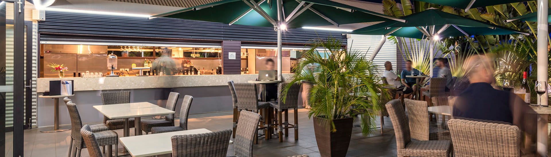 Restaurants in Cable Beach | Dine at Oaks Cable Beach Resort