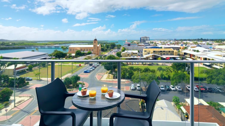 Oaks Mackay Rivermarque Hotel | Mackay Accommodation
