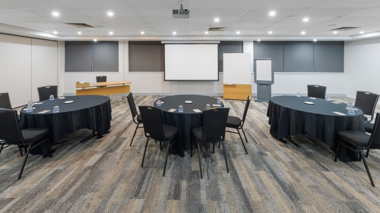 Oaks Perth Hotel | Perth Accommodation