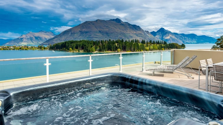 Oaks Queenstown Club Suites | Hotels in Queenstown