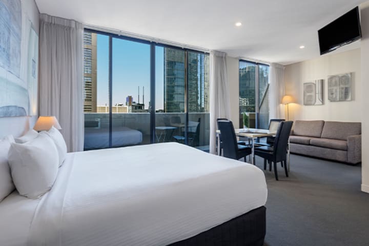Oaks Melbourne on Collins Hotel | Official Website | Hotel Melbourne CBD