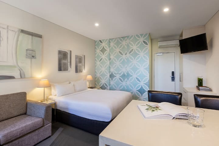 Oaks Melbourne on Collins Hotel | Official Website | Hotel Melbourne CBD