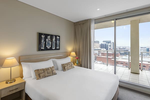 Adelaide Hotel Deals | Offers | Oaks Embassy Suites